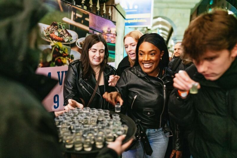 Edinburgh: 7 Bar Pub Crawl with 7 Shots & Discounts - A Detailed Look at the Venues