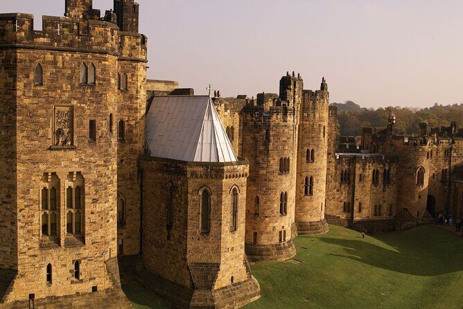 Edinburgh: Alnwick Castle & The Borders Hogwarts Filming Location - Who Will Love This Tour?
