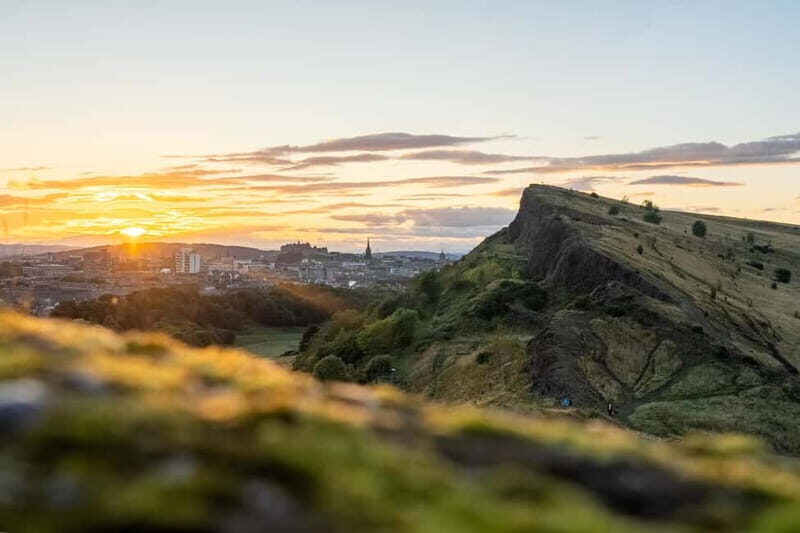 Edinburgh: Arthur's Seat Hike with Mountain Guide - Authenticity and Highlights for Visitors