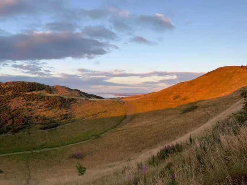 Edinburgh: Arthur's Seat Hiking Tour with Local Guide - Why This Tour Stands Out