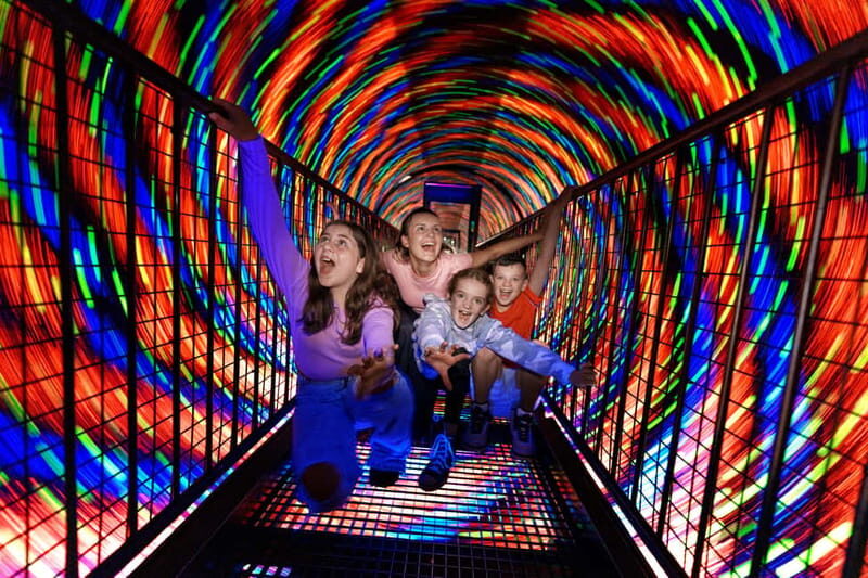 Edinburgh: Camera Obscura and World of Illusions Ticket - Practical Tips for Visitors