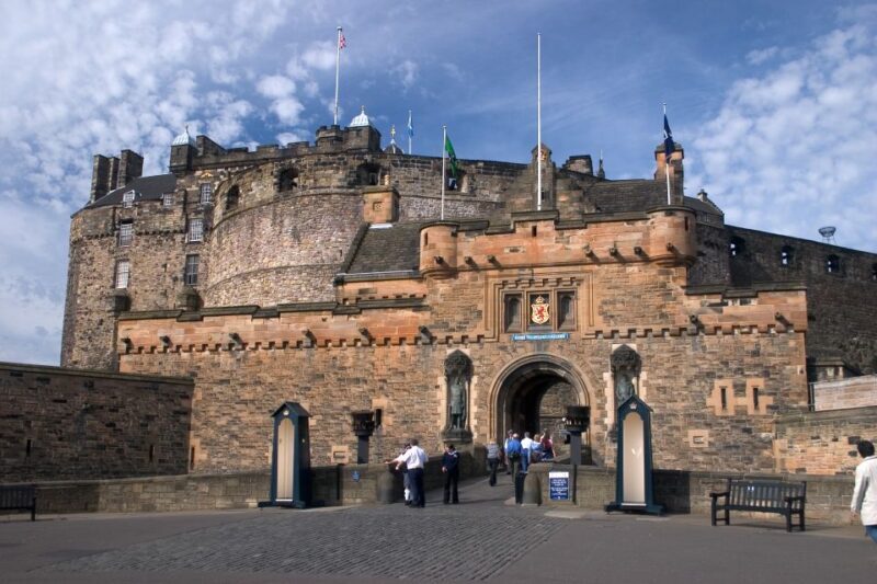 Edinburgh Castle: Guided Walking Tour with Entry Ticket - Introduction