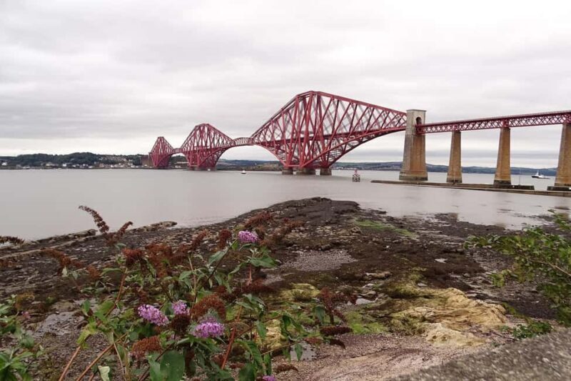 Edinburgh: Castles & Coastal Views  6-Hour Day Tour - An Overview of the Experience