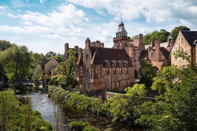 Edinburgh: Dean Village & New Town Walking Tour - Key Points