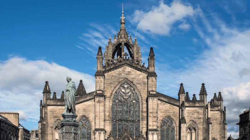 Edinburgh: Discover Edinburgh's Old Town Walking Tour - A Closer Look at the Tour Itinerary and Highlights