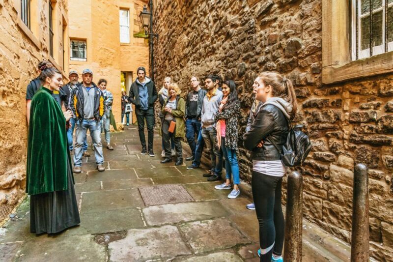 Edinburgh: Evening Underground Ghost Tour - Authenticity and Educational Value