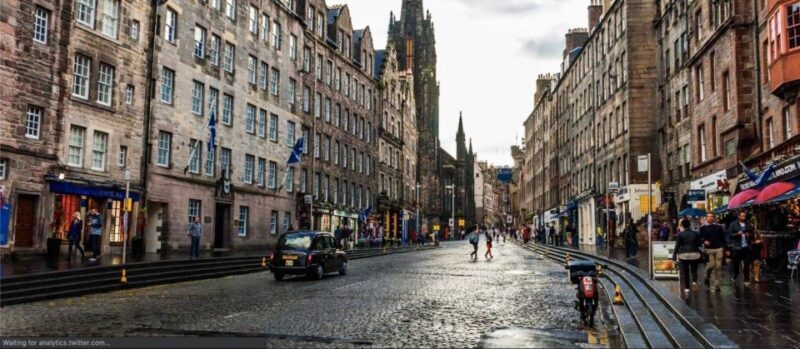 Edinburgh: Extreme Paranormal Underground Ghost Tour - The Vaults: A Deep Dive into the Darkness