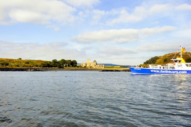 Edinburgh: 'Firth of Forth' Three Bridges Sightseeing Cruise - An Accessible and Authentic Scottish Coastal Experience
