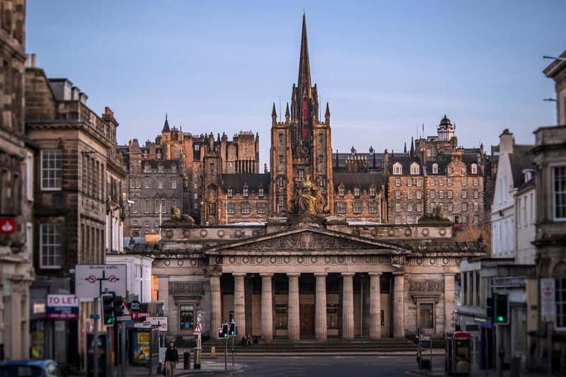 Edinburgh: Full-Day Walking Tour with Edinburgh Castle - Introduction