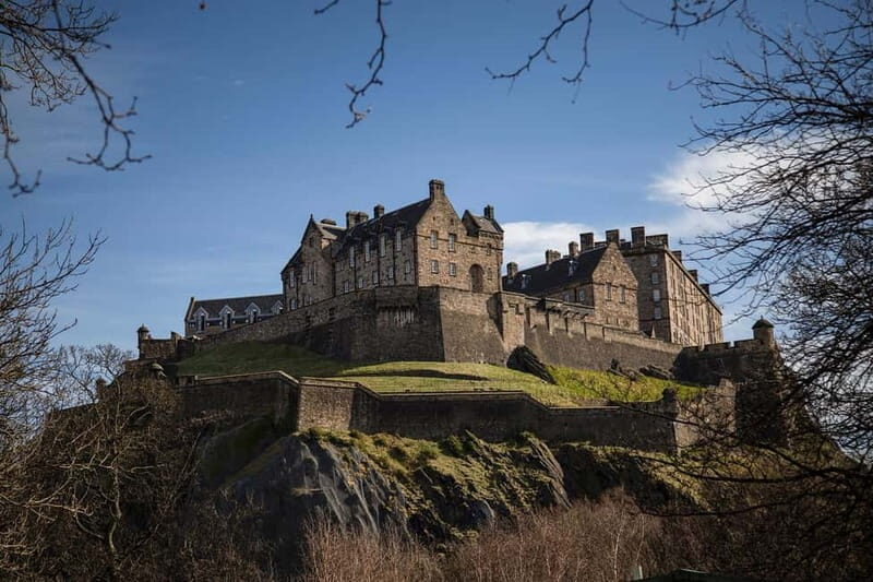 Edinburgh: Full-Day Walking Tour with Edinburgh Castle - The Experience’s Strengths and Considerations