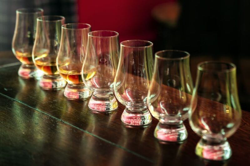 Edinburgh: Guided Whisky Tasting & Walking Tour - Value for Money