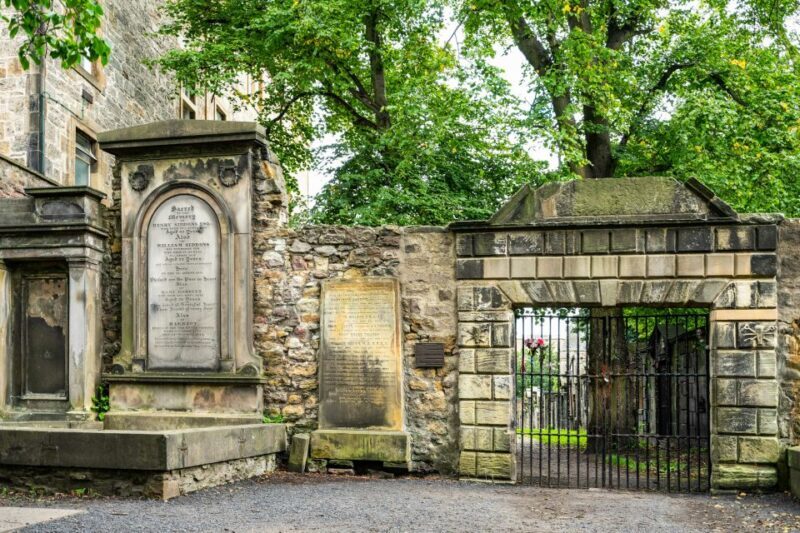Edinburgh: Haunted Underground Vaults and Graveyard Tour - A Deep Dive into Edinburgh’s Haunted Heart