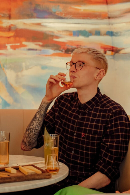 Edinburgh: Johnnie Walker Whisky and Chocolate Pairing - The Breakdown of the Experience