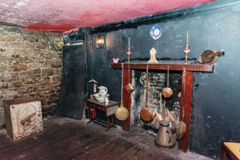 Edinburgh: Old Town and Underground Historical Tour - FAQs