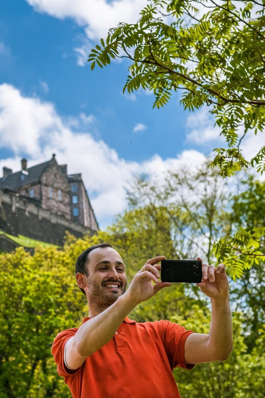 Edinburgh Old Town Highlights Private Guided Walking Tour - A Closer Look at the Itinerary