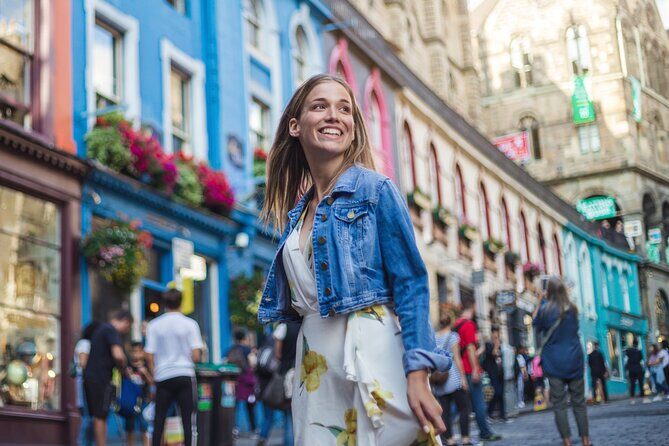Edinburgh Old Town: Professional Photoshoot & Edited Photos - Key Points