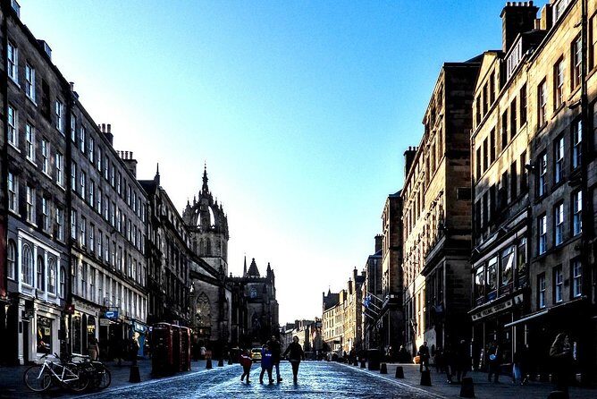 Edinburgh - Old Town Stories - A Detailed Look at the Experience