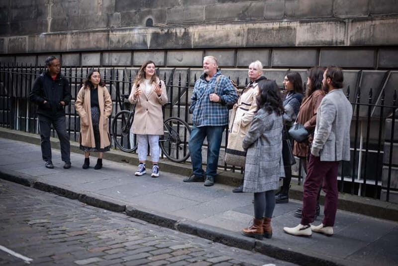 Edinburgh: Old Town Walking Tour with Holyrood Entry - Value and Practical Aspects