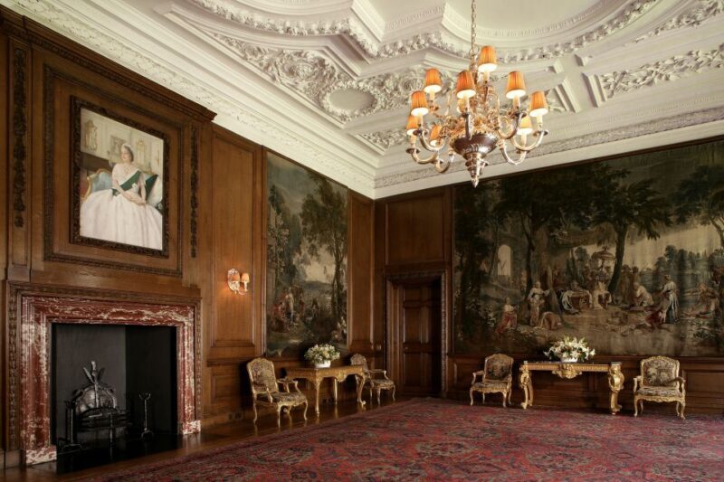 Edinburgh: Palace of Holyroodhouse Entry Ticket - What Do Visitors Love Most?