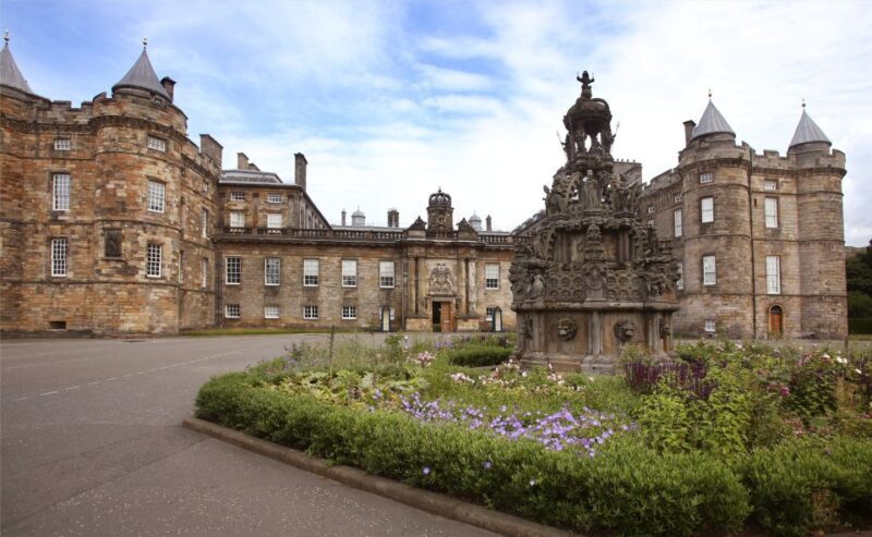 Edinburgh: Palace of Holyroodhouse Entry Ticket - Are There Drawbacks?