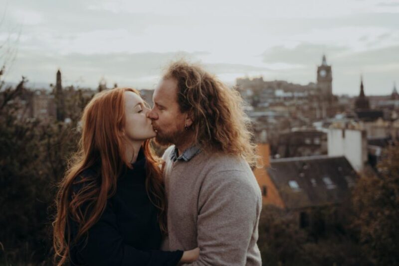 Edinburgh: Photo Shoot with a Private Vacation Photographer - The Cost and Its Value