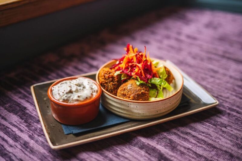 Edinburgh: Plant-based Food Tours of the Old Town - Exploring the Flavorful Heart of Edinburgh’s Old Town