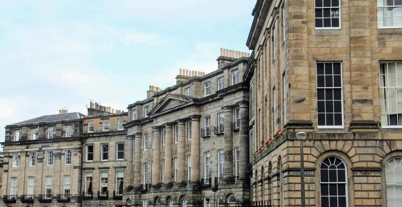 Edinburgh: Private City Highlights Tour with Driver - Scenic and Cultural Highlights Beyond the City Core
