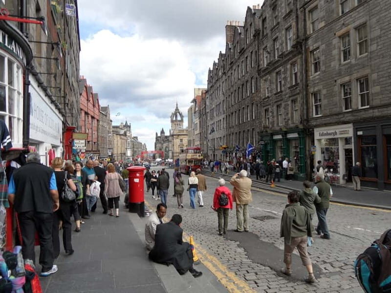 Edinburgh: Private Guided Walking Tour - The Itinerary: What to Expect During Your Two Hours