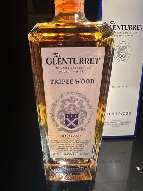 Edinburgh: Private Highland Whisky Tour with Transportation - Key Points