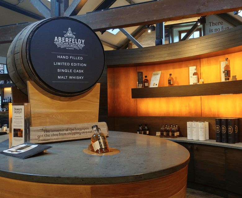 Edinburgh: Private Luxury Whisky Experience with Tastings - Key Points