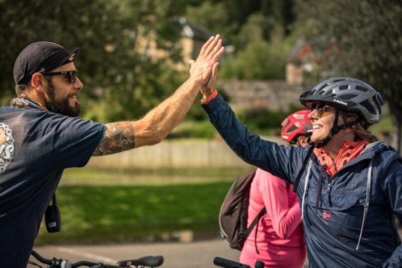Edinburgh: Sightseeing Bike Tour - Key Points