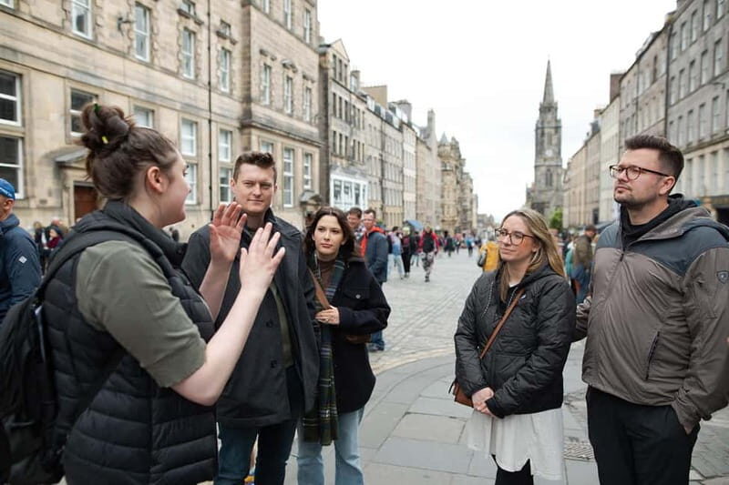 Edinburgh: small-group historic coffee tour - The Experience: Small Group and Personal Touches