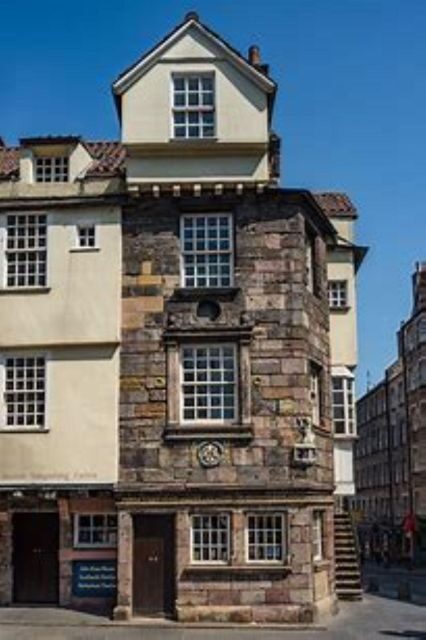 Edinburgh: The Mary Queen of Scots Guided Walking Tour - Price and Value