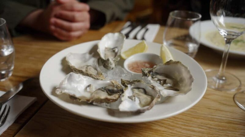 Edinburgh: VIP Food Tour at a Secret Traditional Restaurant - Authenticity and Unique Touches