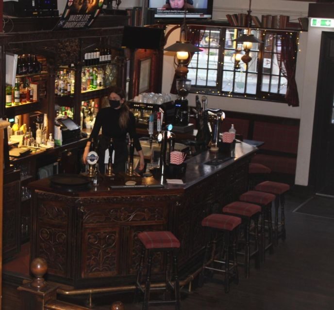 Edinburgh: Whisky Flight in one of the oldest pubs - Why This Tour Works