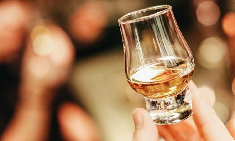 Edinburgh: Whisky Tasting with History and Storytelling - Key Points