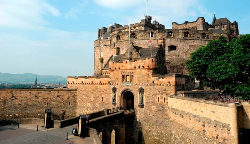 Edinburgh: Witches, Trials, and Truth Small-Group Tour - Exploring Edinburgh’s Witch Trials in Detail