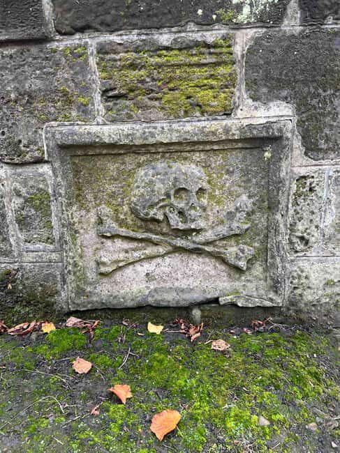 Edinburgh's Dark and Hidden History Walking Tour - The Itinerary Breakdown