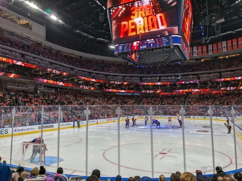 Edmonton: Edmonton Oilers Ice Hockey Game Ticket - Edmonton: Edmonton Oilers Ice Hockey Game Ticket — A Practical Guide for Hockey Fans and Curious Travelers