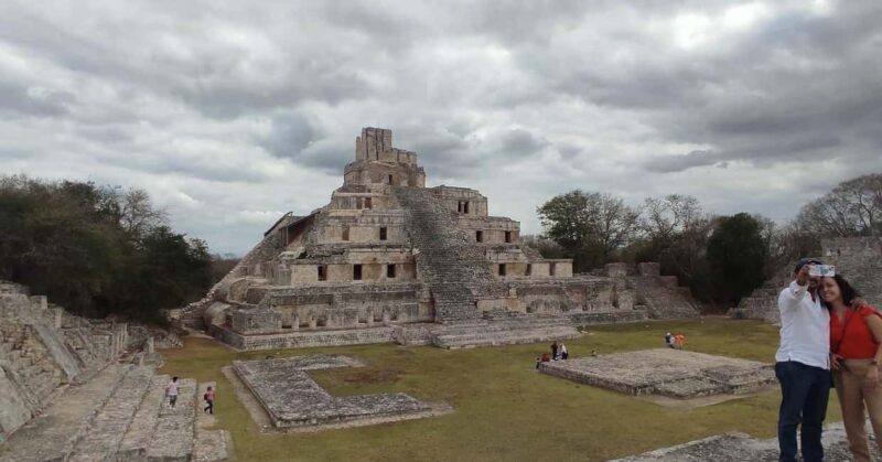 Edzná Mayan Ruins: Traveling by Colectivo - Key Points