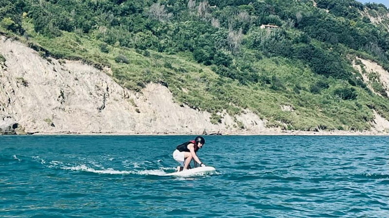 Efoil lesson - Discovering the Efoil Experience in Pesaro