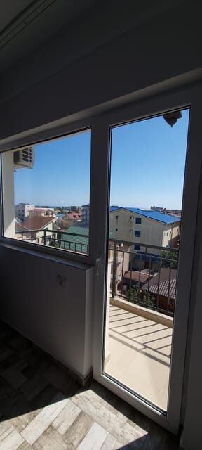 Eforie Nord: Blue Sky Hotel Accommodation with Breakfast - What’s Included and How It Adds Value
