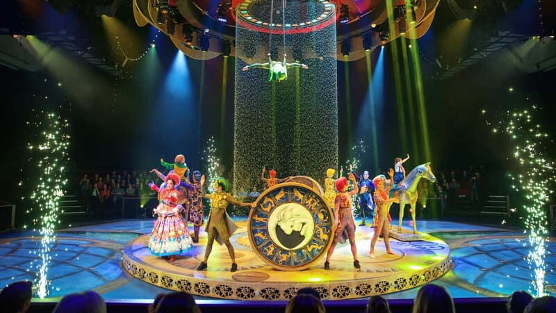 Efteling: Theatre Show CARO Entry Ticket - Combining the Show With Dining