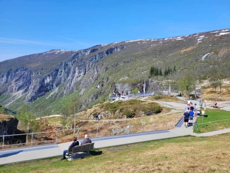 Eidfjord: Vøringsfossen Waterfall Roundtrip Transfer 2B - FAQ