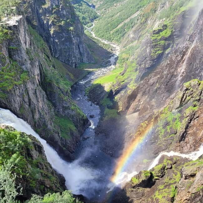 Eidfjord: Vøringsfossen Waterfalls Round-Trip Shuttle - Key Points
