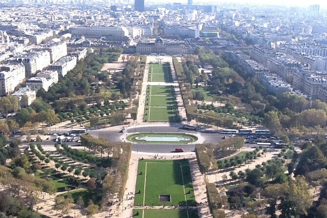 Eiffel Tower Guided Elevator Tour (Top Floor or 2nd Floor Option) - The Upside of the Flexible Tour Format