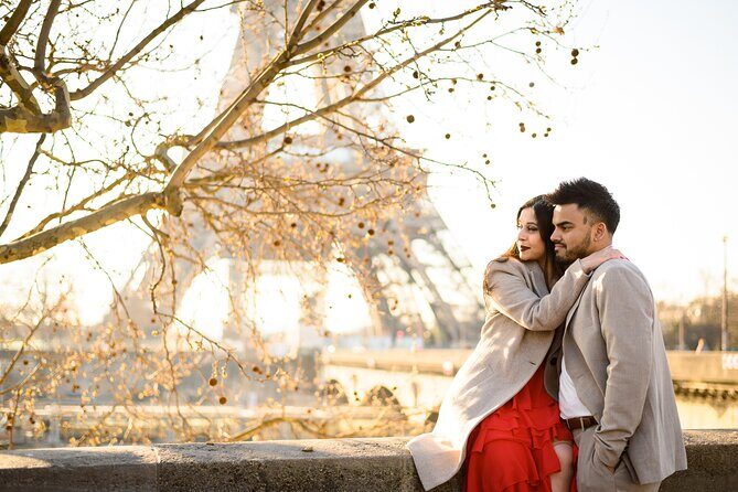 Eiffel Tower Photographer, Professional Photo shoot - Paris - Who Will Appreciate This Experience?