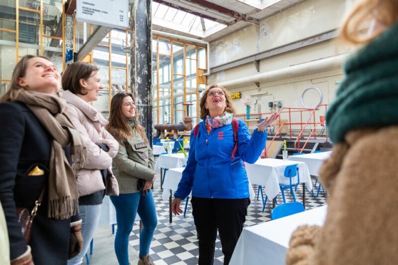 Eindhoven: Private Guide for a Bike Tour - An Engaging Introduction to Eindhovens Bike Tour