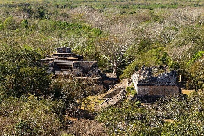 Ek Balam Cenote Oxman and Lunch in Valladolid Private Tour - Lunch and Vibe in Valladolid