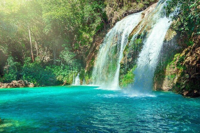 El Chiflon Waterfalls and Montebello Lakes National Park Day Trip - Key Points